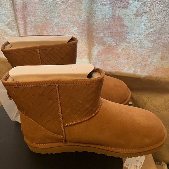 UGG | Shoes | Ugg Mens Classic Mini Ii Ugg Print Chestnut Boots | Poshmark